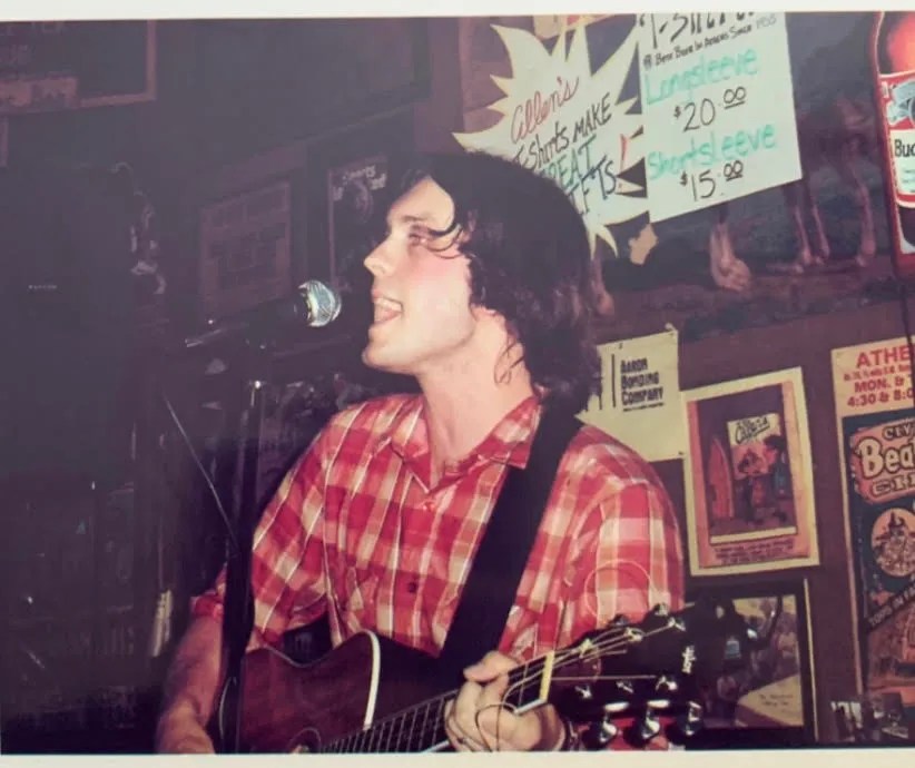 LISTEN: Receptionist For My Mind – Gypsy Farm Network